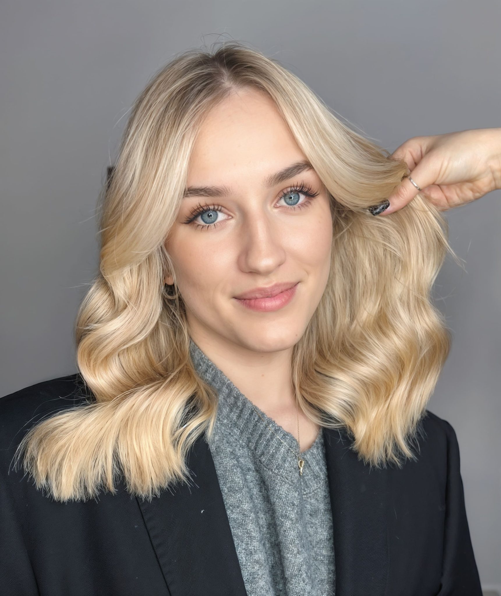 36 Medium Length Haircut with Layers Ideas: Inspiring Looks for Your ...