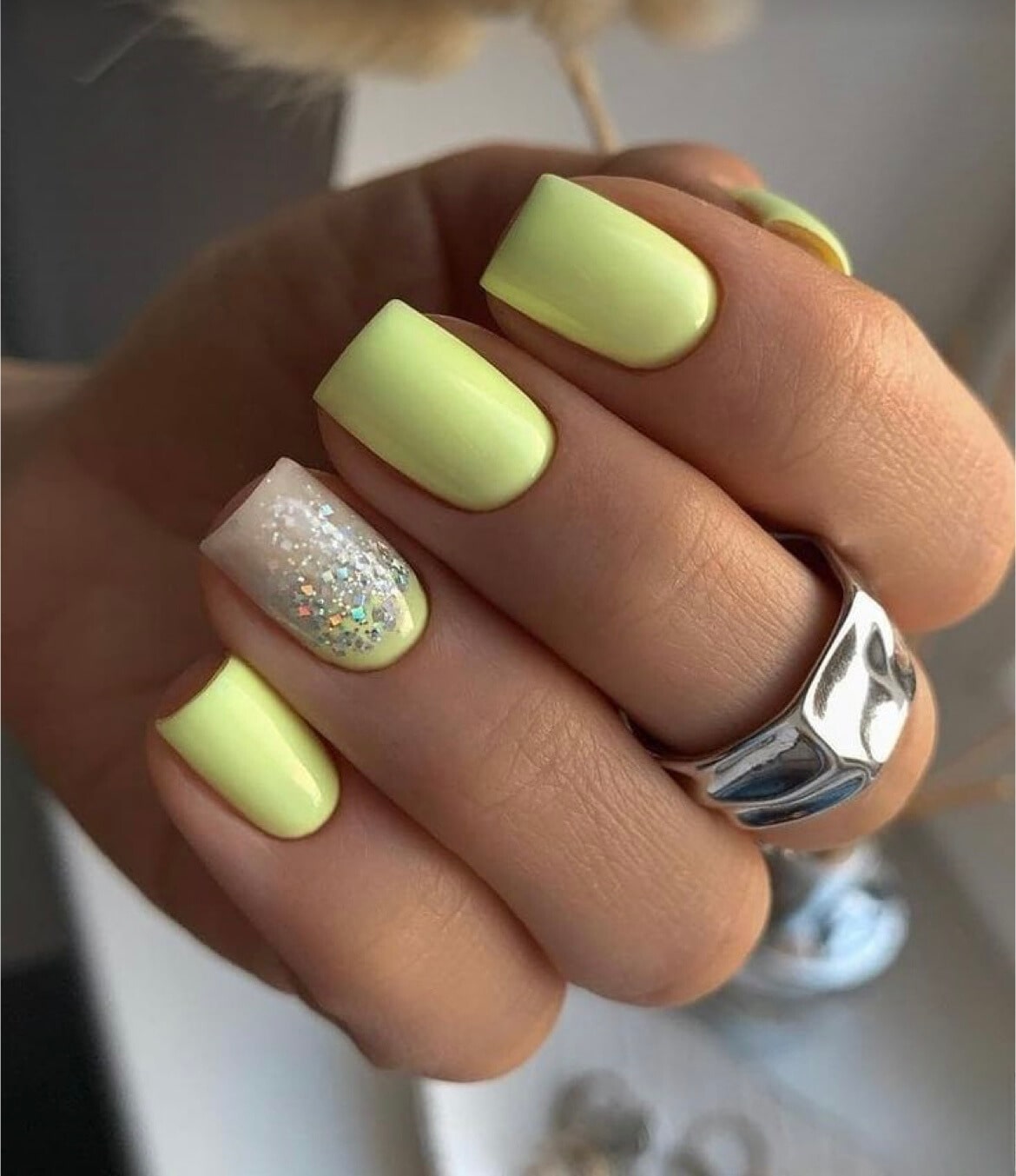 49 Vibrant Summer Short Nail Inspirations to Brighten Your Season