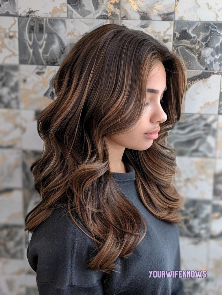 29 Enchanting Brunette Highlights to Elevate Your Summer Style