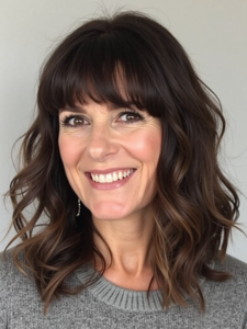 34 Chic Shag Haircuts to Elevate Style for Women Over 50!