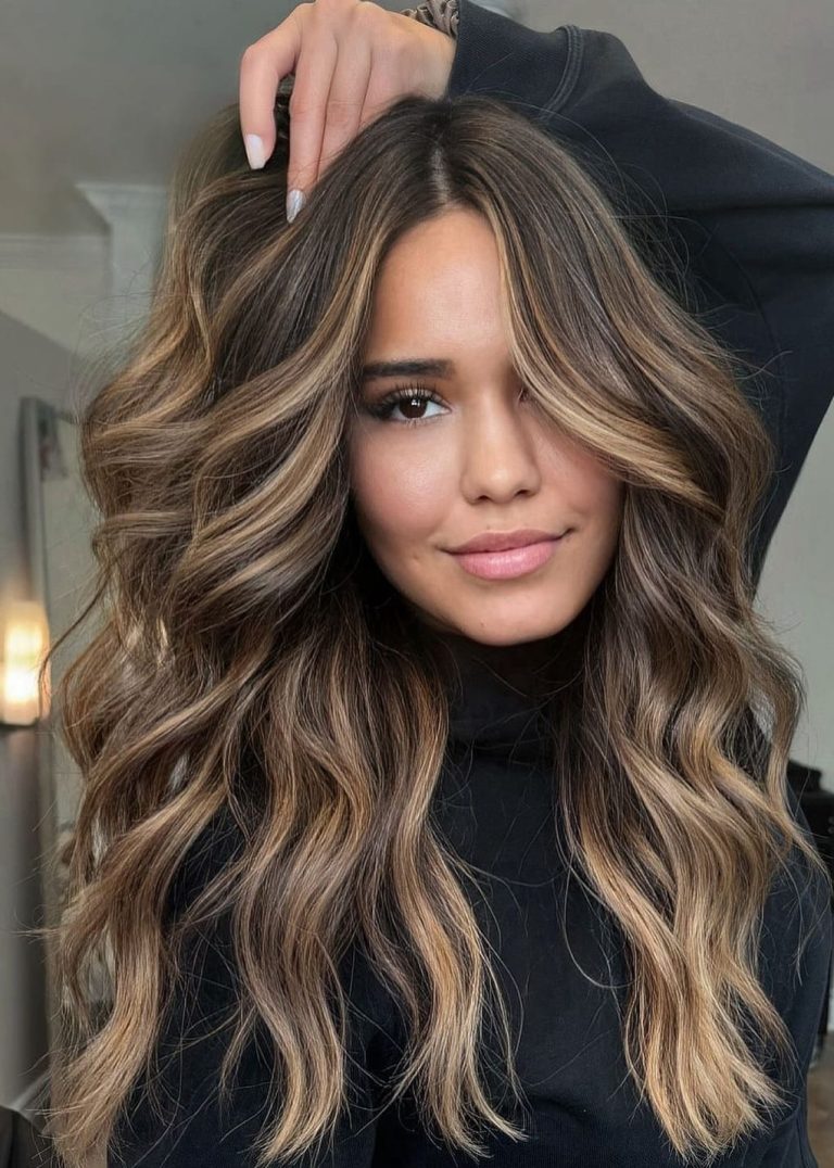 28 Gorgeous Winter Hair Color Ideas to Warm Up Your Look in 2025