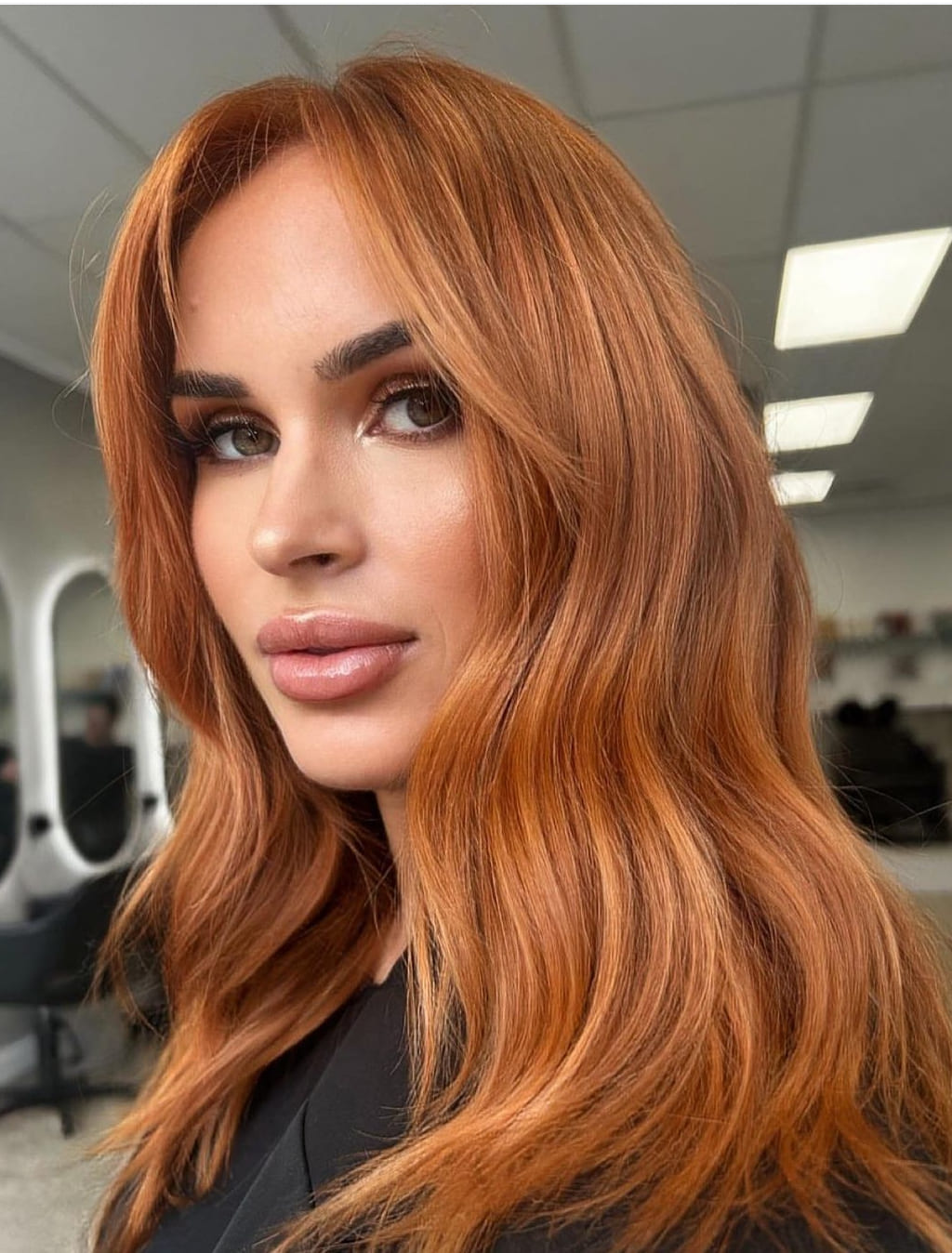28 Gorgeous Winter Hair Color Ideas to Warm Up Your Look in 2025