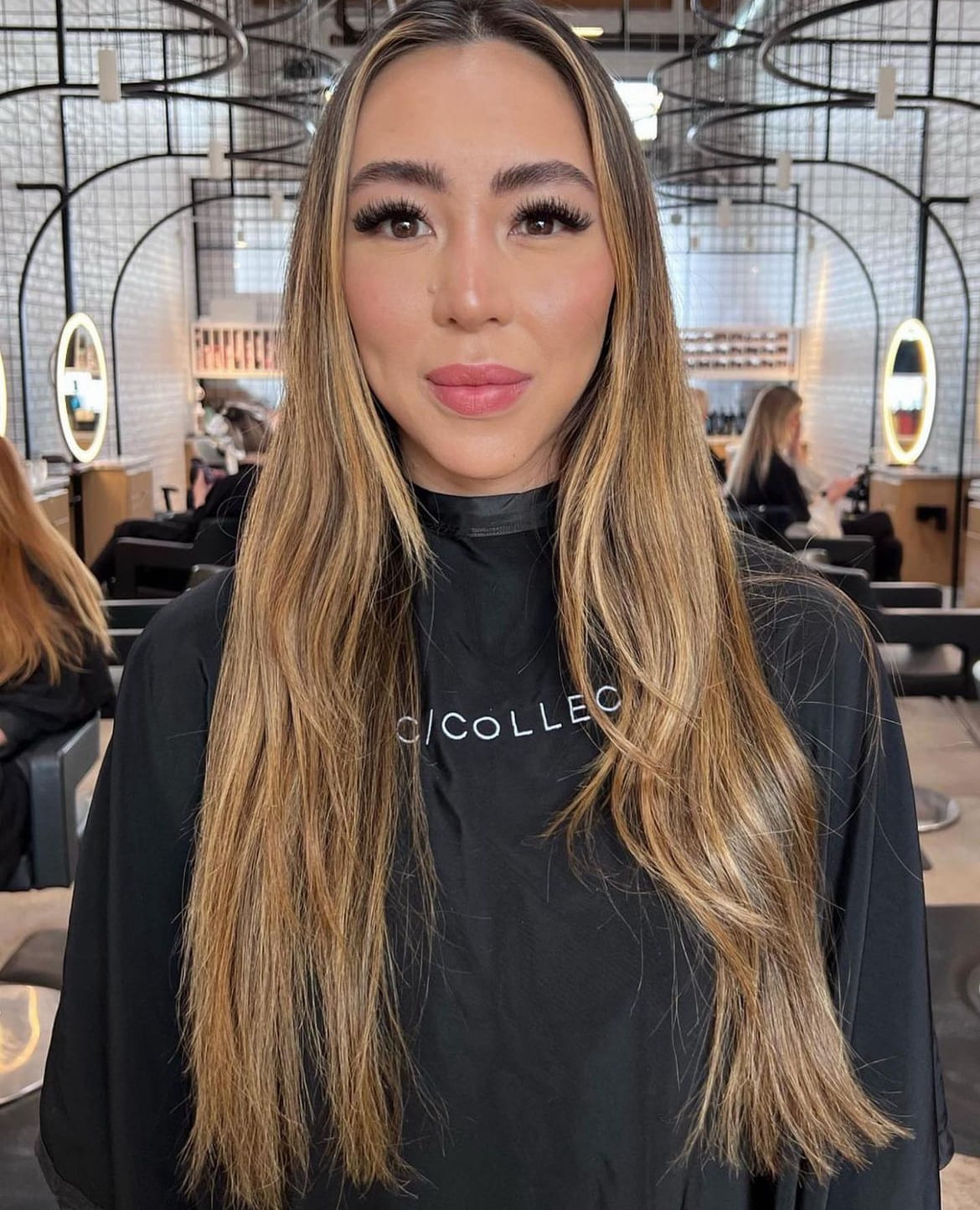 28 Gorgeous Winter Hair Color Ideas to Warm Up Your Look in 2025