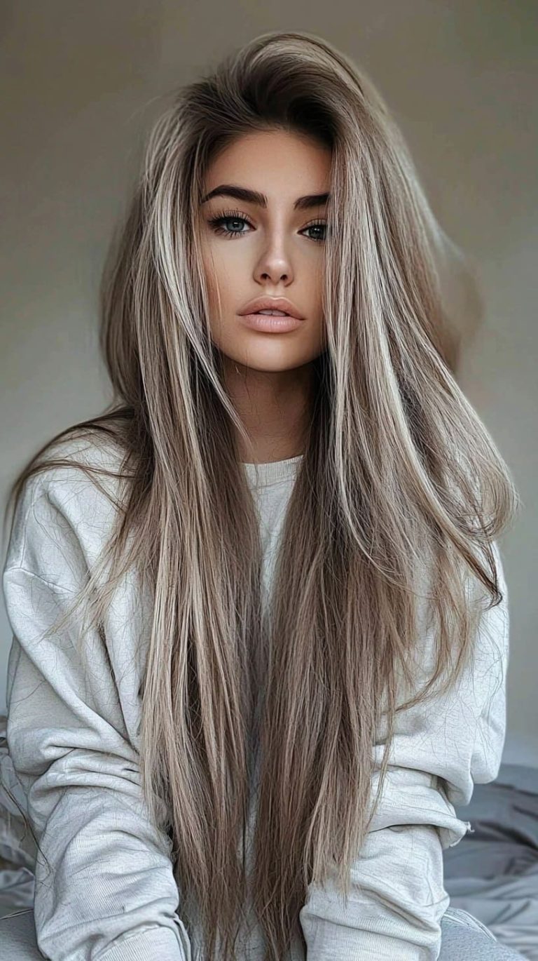 27 Best Summer Long Straight Haircut Ideas for 2025